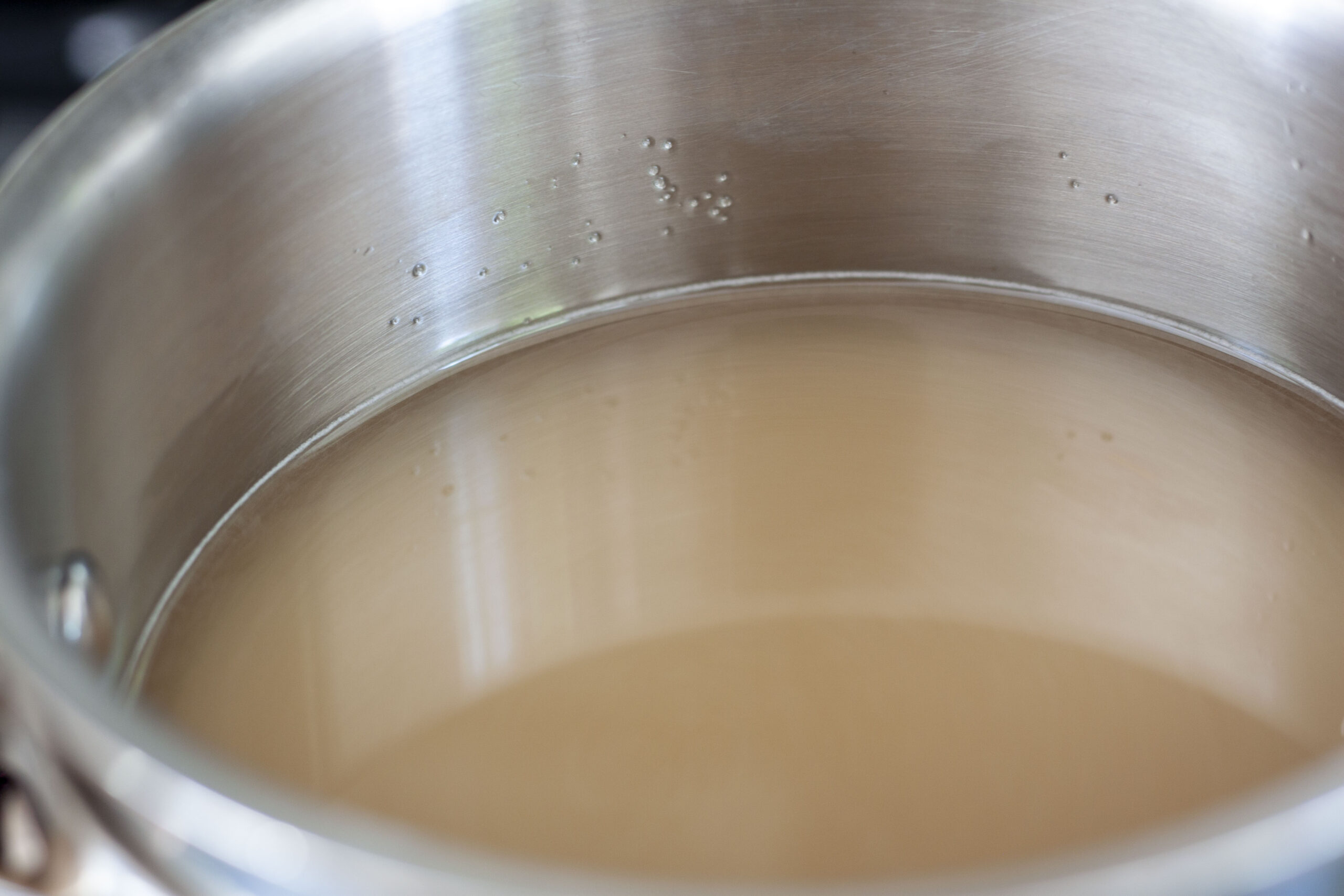 Easy Homemade Lemonade - Courtney's Homestead